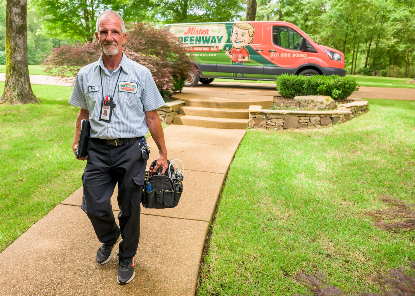 Breaker and Fuse Replacement in Memphis, TN - Mister Greenway